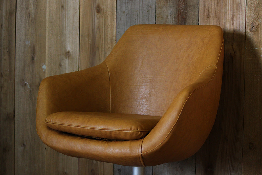 SWITCH - COSMIC CHAIR (CASTER TYPE) – HOW Furniture